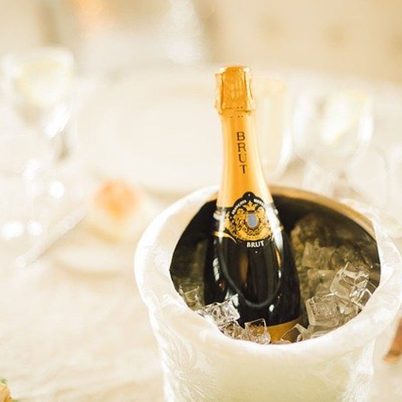 Quelles sont les différences entre le champagne et le vin Quelles sont les différences entre le champagne et le vin